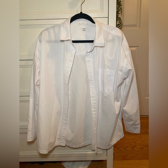 Garage | Tops | Garage White Buttonup Shirt | Poshmark